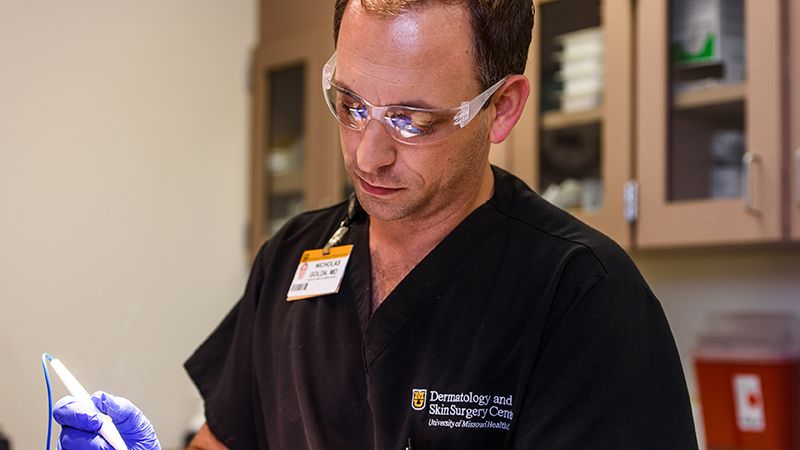 Skin Cancer Patients Prioritize Cosmetic Outcomes Over Cost ...